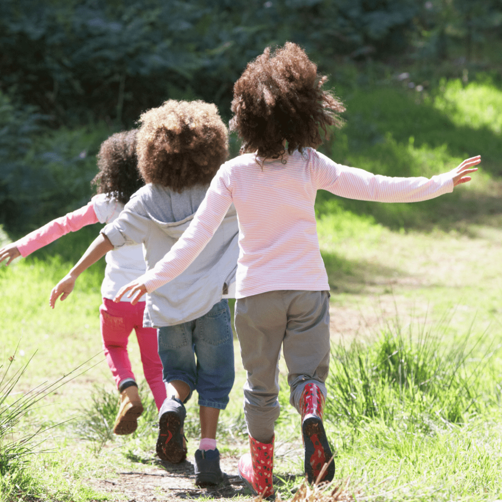 10 Slow Living Benefits for Growing Children - EspiLiving
